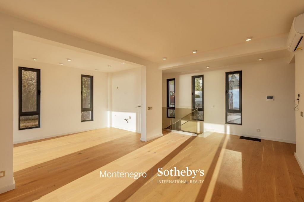 Donja Lastva 2bdr Duplex Apartment - Sotheby's International Realty